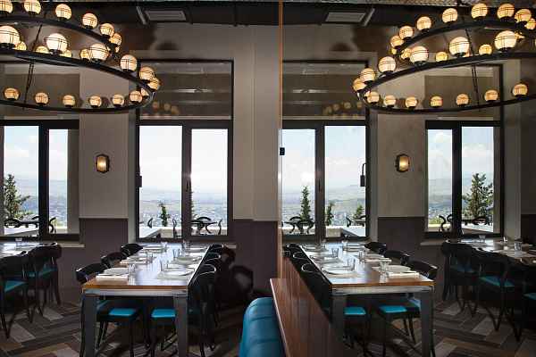 Funicular Restaurant - Mandarini