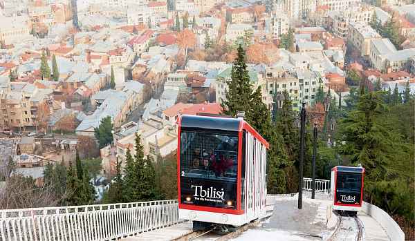 Funicular Restaurant - Mandarini