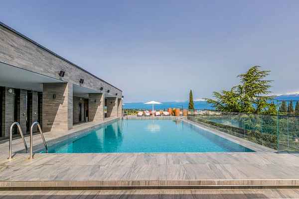 Radisson Collection Tsinandali - Mandarini